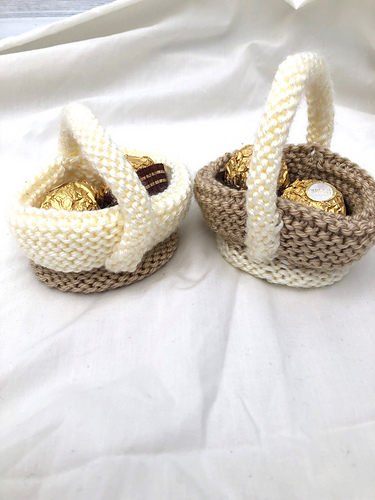 Ravelry: Elderberry Bunny pattern by Pat Alinejad