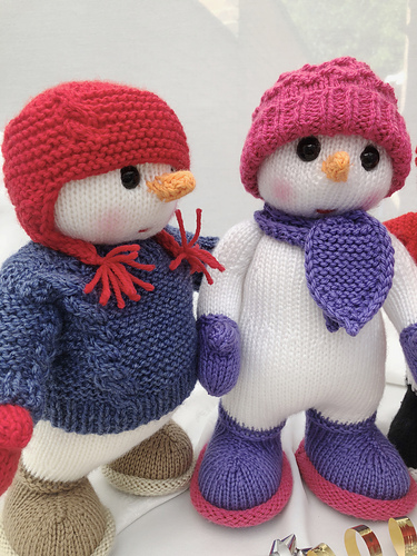 Ravelry: Snuggle the Snowman pattern by Pat Alinejad