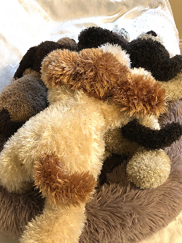 Ravelry: Sleepy Puppy pattern by Pat Alinejad