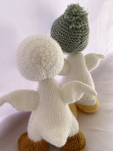 Ravelry: Dingleberry Duckling pattern by Pat Alinejad