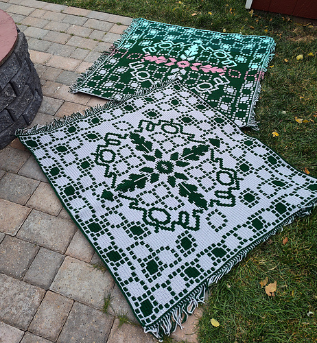Ravelry: Wormhole pattern by Felicia Aliu
