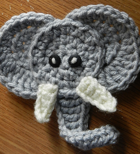 Ravelry: Elephant Applique pattern by Hooking Housewives