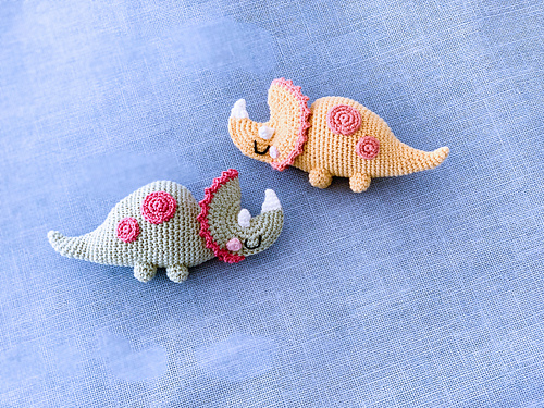 Ravelry: Crochet triceratops dinosaur pattern by Halime Özel
