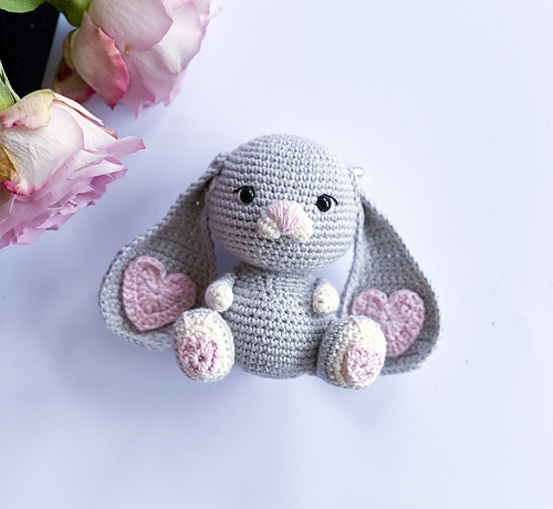 Ravelry: Crochet bunny / rabbit pattern by Halime Özel