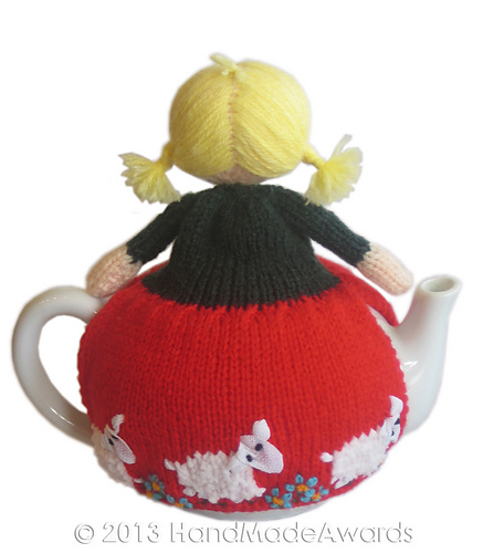 Ravelry: Mary had a little lamb tea cosy pattern by Loly Fuertes