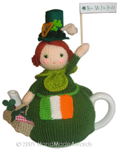 Ravelry: St. Patrick's Day Tea Cosy pattern by Loly Fuertes