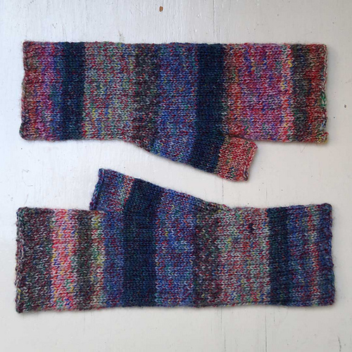 Ravelry: Sock yarn fingerless mittens pattern by HandmadeHandsome