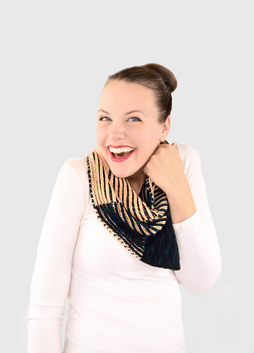 Ravelry: Swing Shift pattern by Makenzie Alvarez