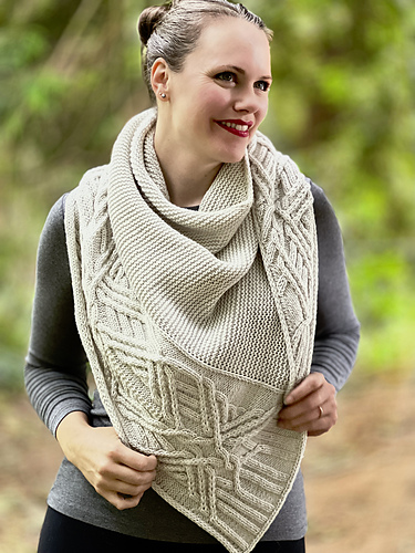 Ravelry: Vibrato pattern by Makenzie Alvarez