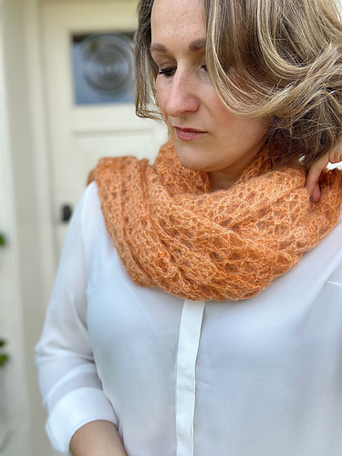 Ravelry: Orange Blossom Wrap pattern by Hannah Cross