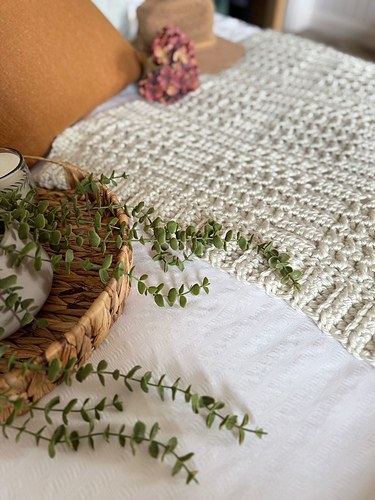 Ravelry: Super Silver Squares Blanket pattern by Hannah Cross