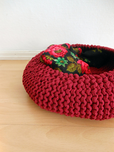 Ravelry: Peti pattern by Hanna Tjukanov