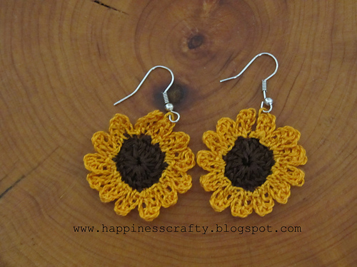 Ravelry: Sunflower Crochet Earrings pattern by HappinessCrafty