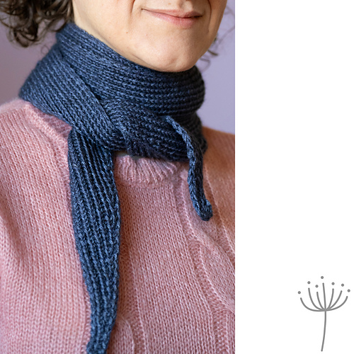 Ravelry: Gavina Scarflette pattern by harmoknit