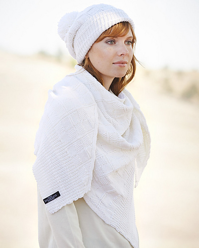 Ravelry: Check Stitch Beanie pattern by Cleckheaton