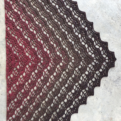 Ravelry: Sugar Plum Shawl pattern by Rachy Newin