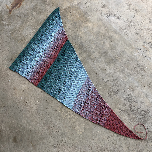 Ravelry: With a Twist Shawl pattern by Rachy Newin