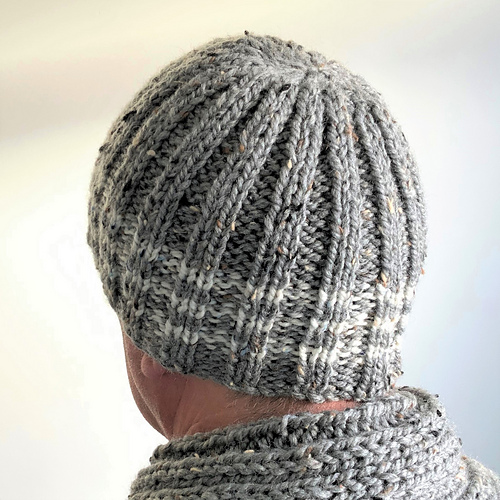 Ravelry: Stormy Hat Gloves and Scarf pattern by Heather Corcoran