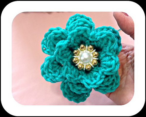 Ravelry: Cyan Flower pattern by Emi Harrington