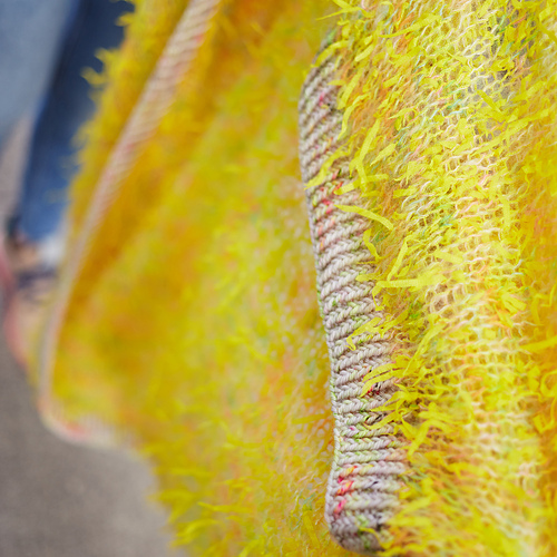 Finished my spring chicken shrug : r/knitting