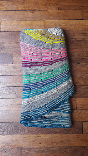 Ravelry: HegeKlaseie's Dotted rays