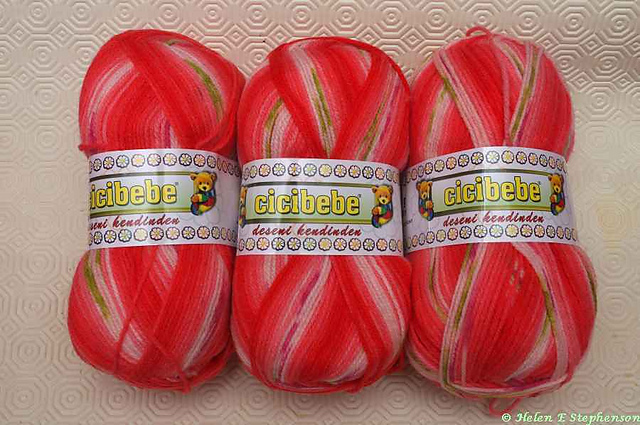 Ravelry: Woolly and Warmy Cicibebe