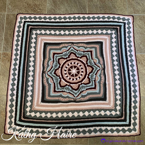 Ravelry: Radiance pattern by Helen Shrimpton