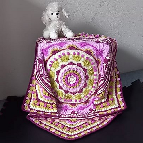 Ravelry: Virtue pattern by Helen Shrimpton