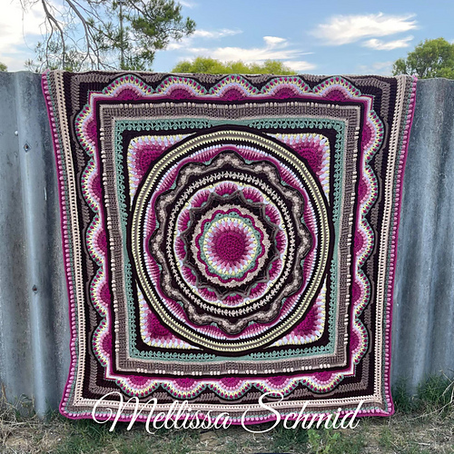 Ravelry: Seasons Bloom pattern by Helen Shrimpton