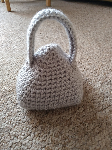 Ravelry: Pyramid Doorstop pattern by Veronika Cromwell