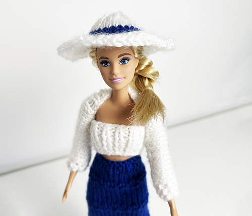 Ravelry: Dress to Impress Barbie pattern by Knit It®