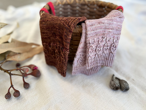 Ravelry: Seed Pod Socks pattern by Helen Stewart