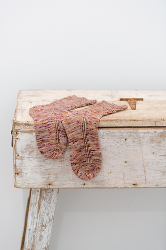 Ravelry: Mermaid Shell Socks pattern by Helen Stewart