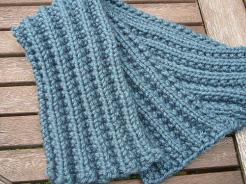 Ravelry: Farrow Rib Scarf pattern by Melissa Matthay and Sheryl Thies