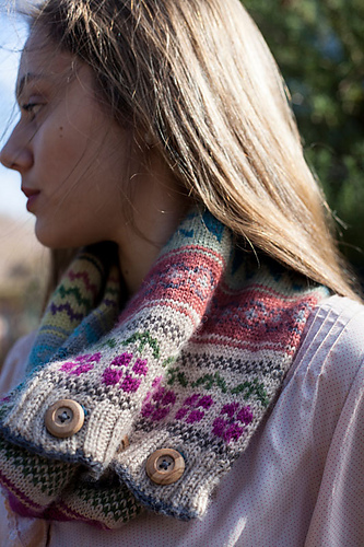 Ravelry: Cold Front Cowl pattern by Renee Womack