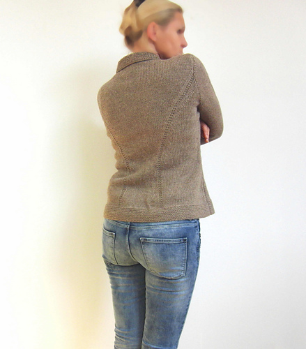 Ravelry: Triangle Jacket pattern by Hinterm Stein