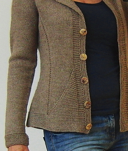 Ravelry: Triangle Jacket pattern by Hinterm Stein