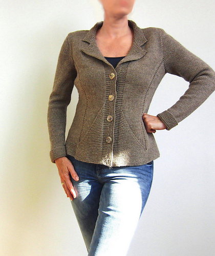 Ravelry: Triangle Jacket pattern by Hinterm Stein