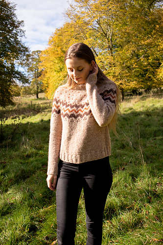 Ravelry: Bonfire Sweater pattern by Iris H