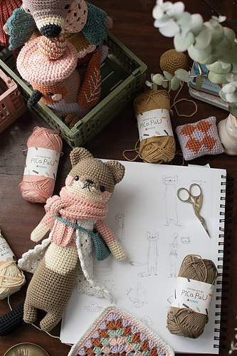 Ravelry: Owen Stoat pattern by Pica Pau