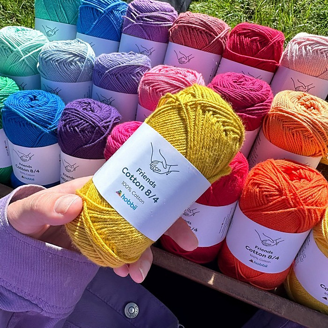 Ravelry: Hobbii Friends Cotton 8/4