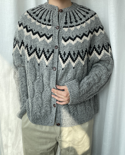 Ravelry: Nodis Cardigan pattern by ttoknit Hong