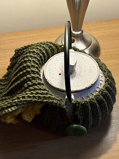 Ravelry: Japanese Style Tea Pot Cosy pattern by Mandy Challis