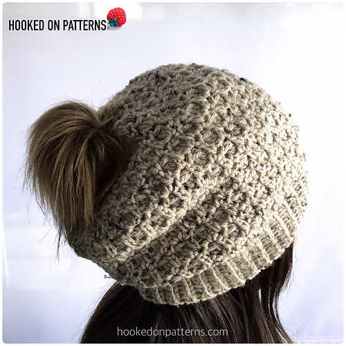 Ravelry: Honeycomb Beanie Hat pattern by Ling Ryan