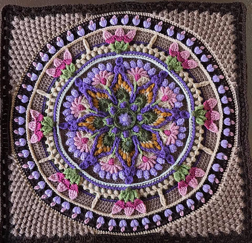 Ravelry: Moonflower pattern by The Floral Hook