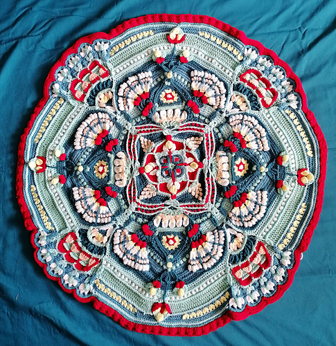 Ravelry: Chrysalis Throw pattern by The Floral Hook