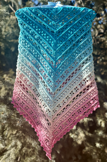Ravelry: The Malfy Shawl pattern by Huskyberry