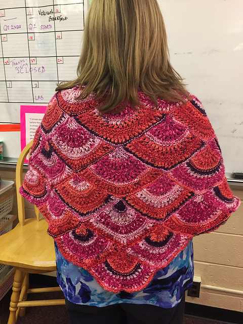 Ravelry: Scalloped Lace Shawl MK pattern by Uyvonne Bigham