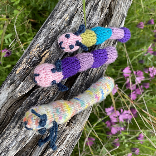Ravelry: Fidget toy caterpillar pattern by Tracy Henwood