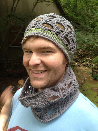 Ravelry: "Diagonal Chevron" Slouch pattern by Jennifer Renaud